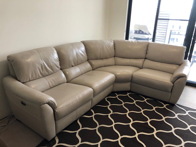 Havertys Brandon Sleeper Sofa | Baci Living Room