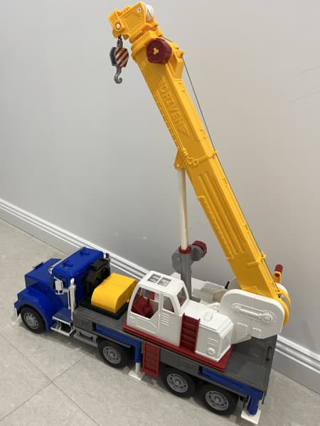 DRIVEN Jumbo Crane Truck | atelier-yuwa.ciao.jp