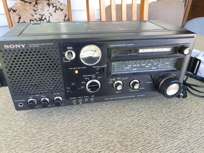 Japanese Vintage Multiband Radios