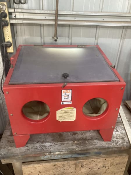Clarke Sandblasting Cabinet | Cabinets Matttroy