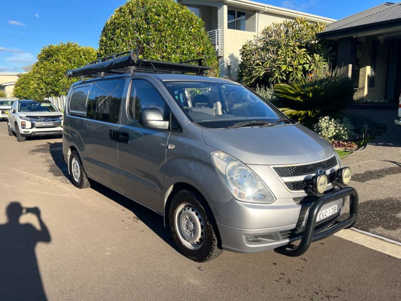 2011 Hyundai Minivan