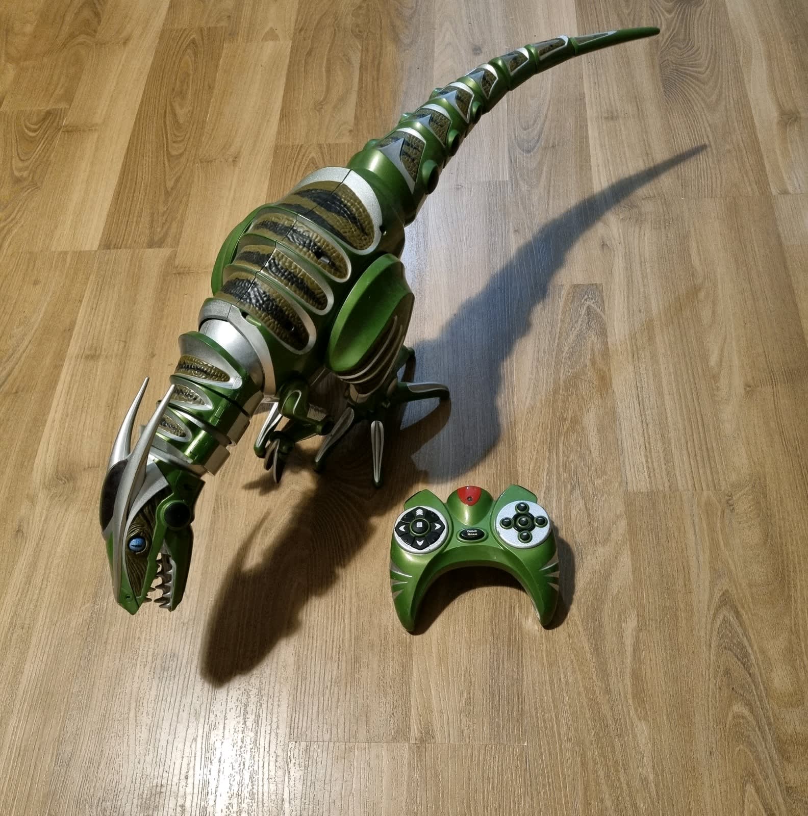 Green Roboraptor