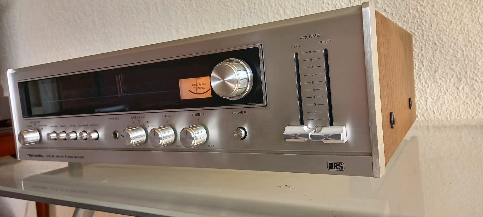 Vintage 1970s ('75) Realistic (Radioshack) STA-82 AM/FM, 51% OFF