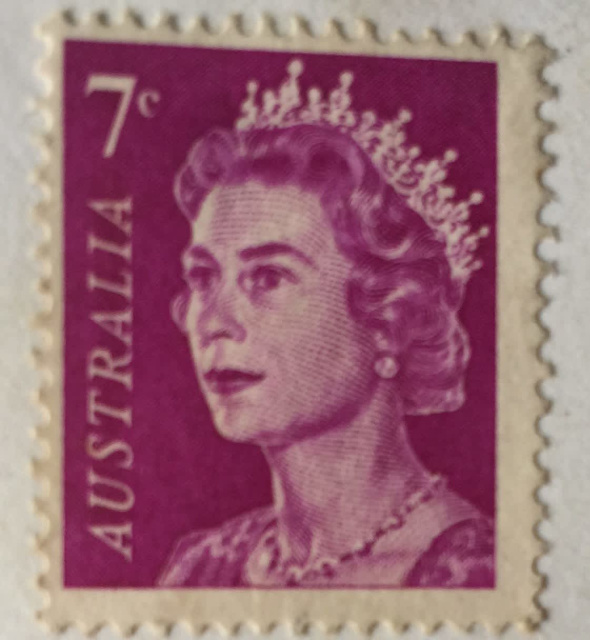 Queen Elizabeth Violet colour 7c stamp | Collectables | Gumtree ...
