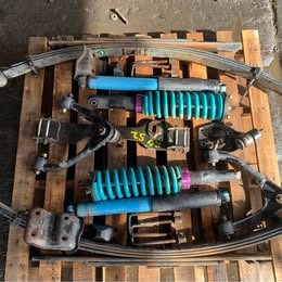 Holden Colorado RG suspension lift kit with upper arms and diff drop ...