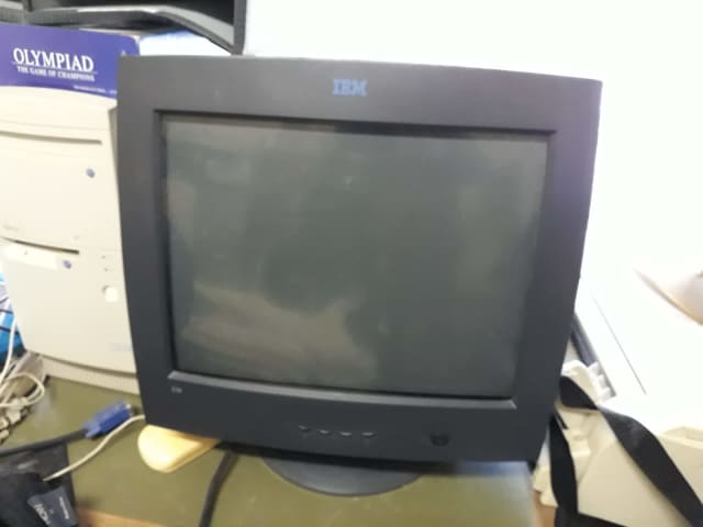 IBM CRT COMPUTER MONITOR - DARK GREY - Monitors in Ringwood VIC ...