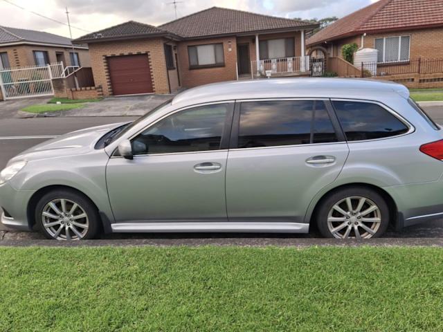 2011 SUBARU LIBERTY 2.5i 6 SP MANUAL 4D WAGON, 5 seats MY11 | Cars ...