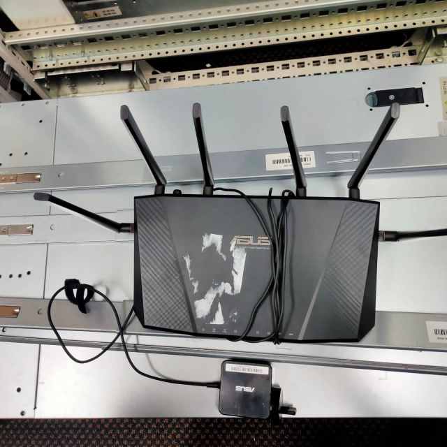 ASUS RT-AC3200 Tri-Band Gigabit Wireless Router MU-MIMO Smart WIFI ...