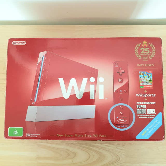 Nintendo Wii Super Mario 25th Anniversary Red Console - Nintendo in ...