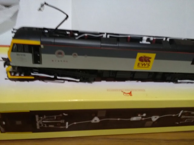 MODEL RAILWAY HORNBY R3480 EWS CLASS 92 LOCOMOTIVE $180 - Collectables ...