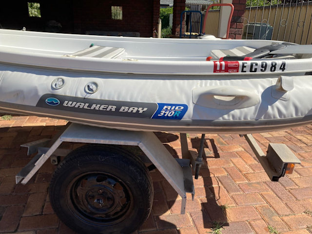 Boat - hard shell dinghy/ sail boat with trailer and accessories | Sail ...