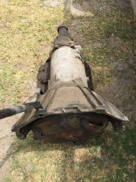 holden trimatic gearbox v8 complete in working condition o481094190 ...
