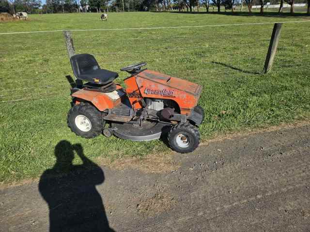 Greenfield Evolution ride on mower - Lawn Mowers in Colac VIC | Gumtree ...