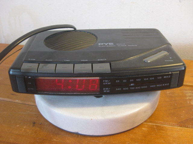 Retro PYE Electronic LED Clock Radio (ECR 35) Works Well - Clocks in ...
