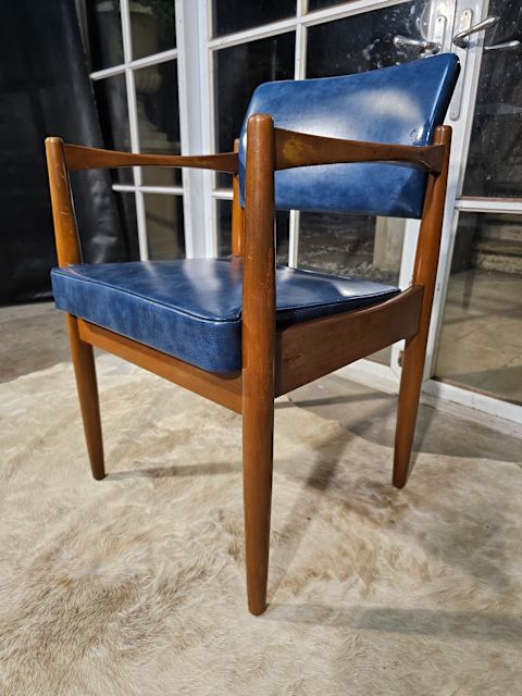 Stunning Parker-Eames Chiswell Carver Chair-Office Chair -Can Deliver ...