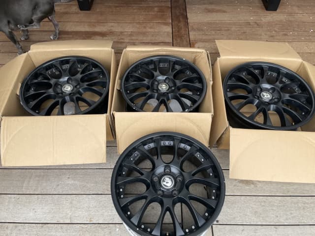 VZ HSV SERIES 2 ORIGINAL FACTORY 19”/8 “ RIMS | Wheels, Tyres & Rims ...
