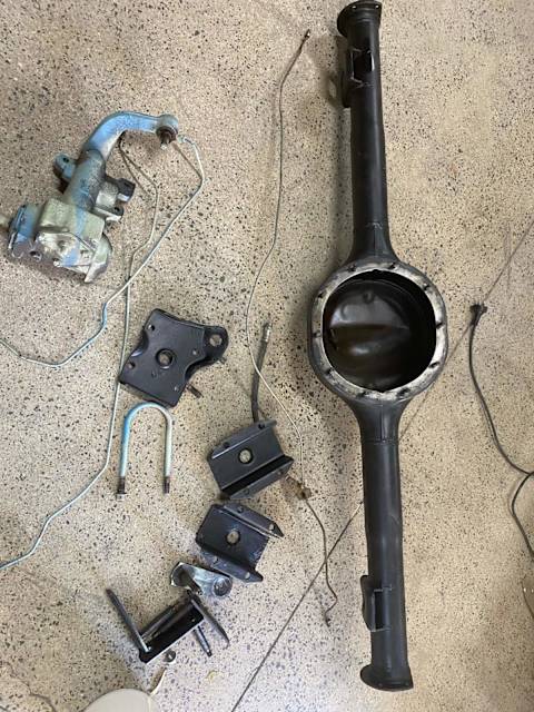 Ford Xb 9 inch diff housing | Engine, Engine Parts & Transmission ...