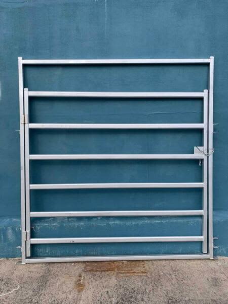 Spring Latch Galvanized Cattle Yard Gate - Other Home & Garden in ...