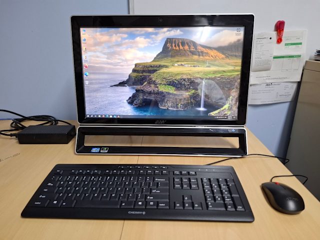 Cheap All in One Computer - Desktops in Smithfield Plains SA | Gumtree ...