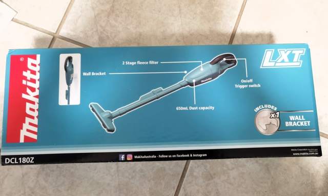 Makita DCL180Z 18V Cordless stick hand hold Vacuum 2in1 tool only ...