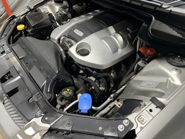 VE VF engine parts and interior trims | Wrecking | Gumtree Australia ...