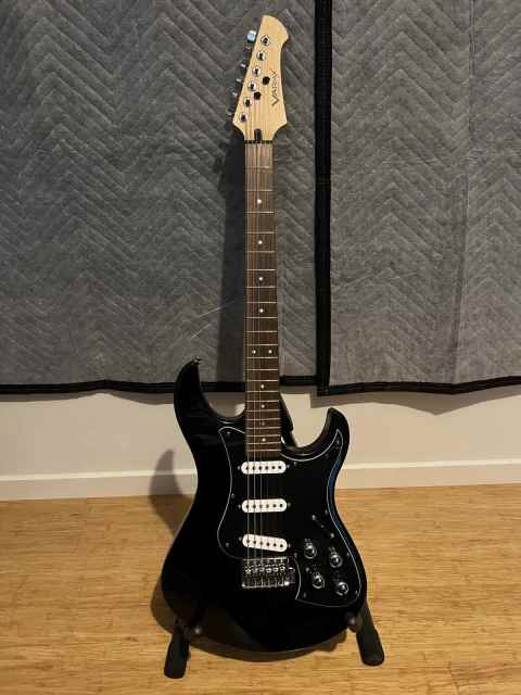 Yamaha Pacifica Strat (Variax) - Guitars & Amps in Austins Ferry TAS ...