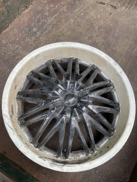 22 inch deep dish rims | Wheels, Tyres & Rims | Gumtree Australia ...