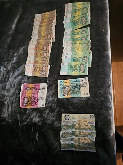 Australian banknotes - Collectables in Kenmore QLD | Gumtree Australia