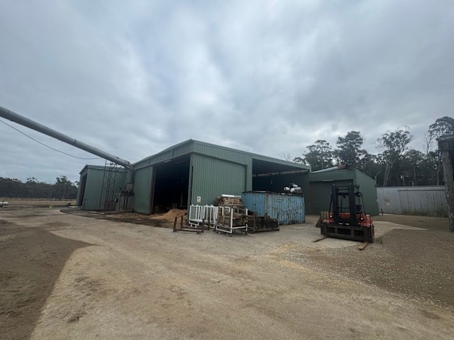 Large Commercial workshop for lease EXETER - Office Space & Commercial ...