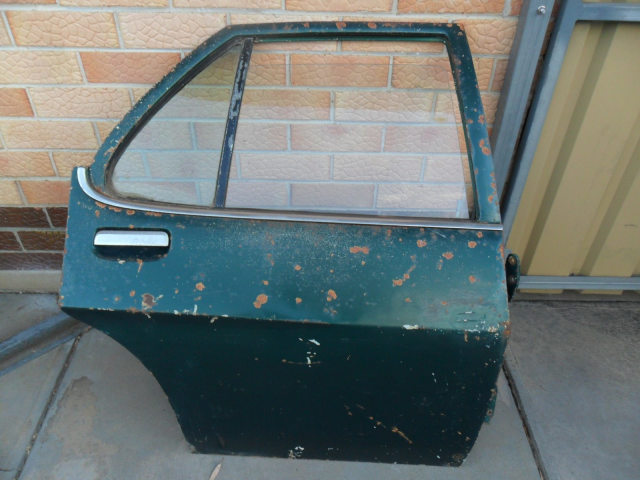 HOLDEN HJ HX HZ HQ DOOR DRIVERS SIDE REAR SEDAN GTS PREMIER. | Auto ...
