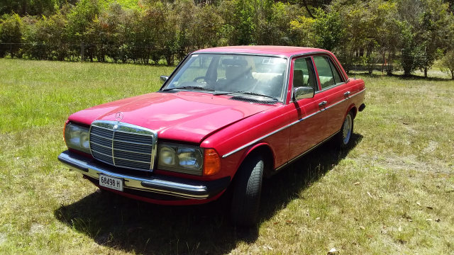 1983 MERCEDES-BENZ 230 E 4 SP AUTOMATIC 4D SEDAN, 5 seats W123 | Cars ...