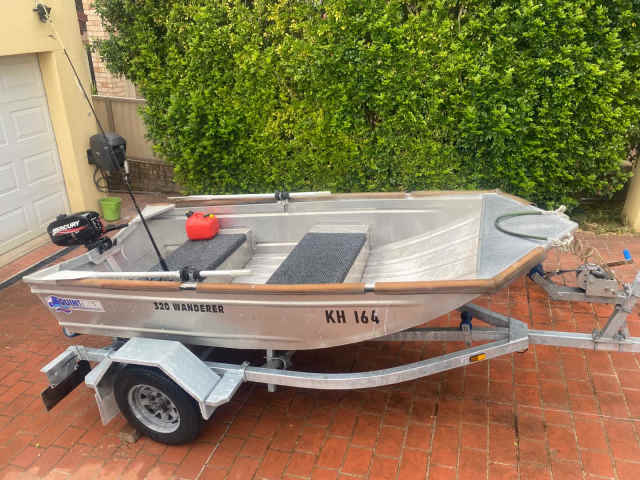 Tinnie/tender - Quintrex wanderer runabout | Tinnies & Dinghies ...