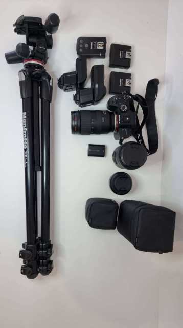 Full Frame Professional Photography Mirrorless Kit - A7RIII - Digital ...