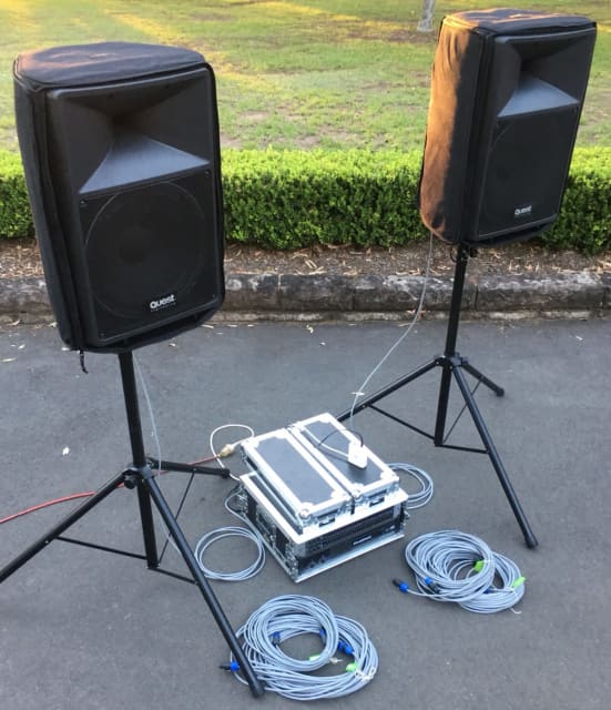 Pair of Quest QS500 speakers with Phonic MAX2500 amp and Behringer EQ ...