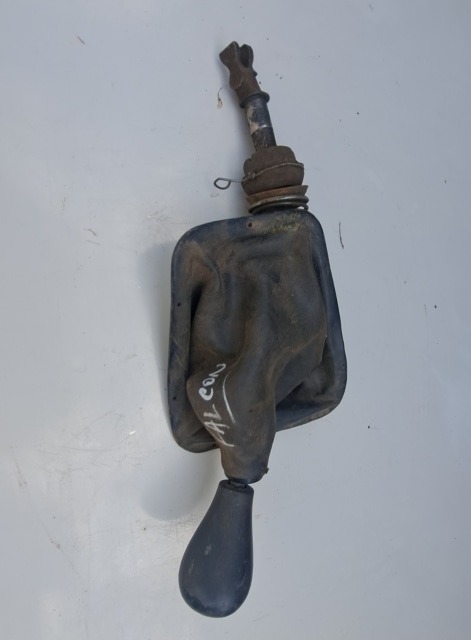 FORD 4 SPEED SINGLE RAIL GEARBOX SHIFTER | Engine, Engine Parts ...