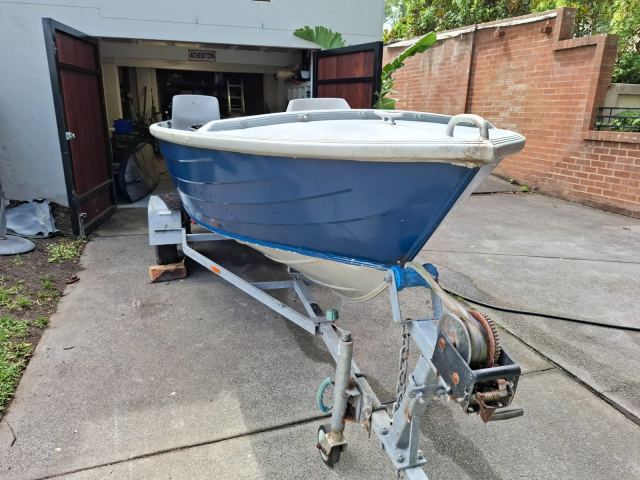 Tinny and trailer (both have new rego) | Tinnies & Dinghies | Gumtree ...