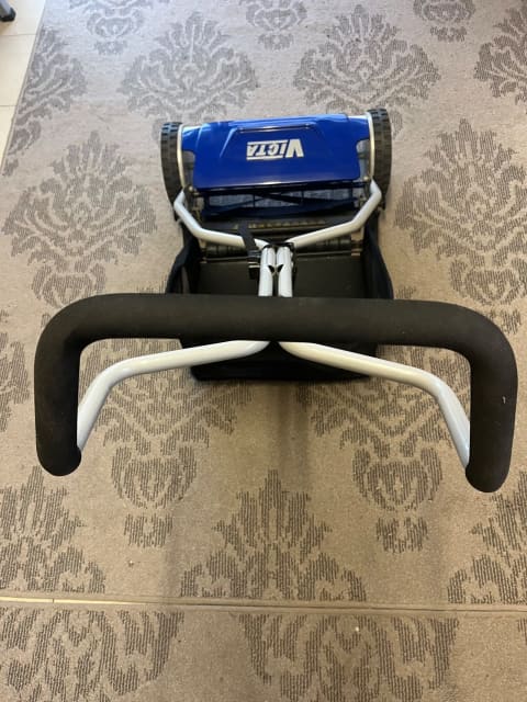 VICTA 16 RAZOR CUT PUSH MOWER - Lawn Mowers in Carindale QLD | Gumtree ...
