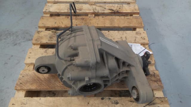 2008 HOLDEN VE COMMODORE 3.6L AUTO PETROL SEDAN DIFFERENTIAL CENTRE ...