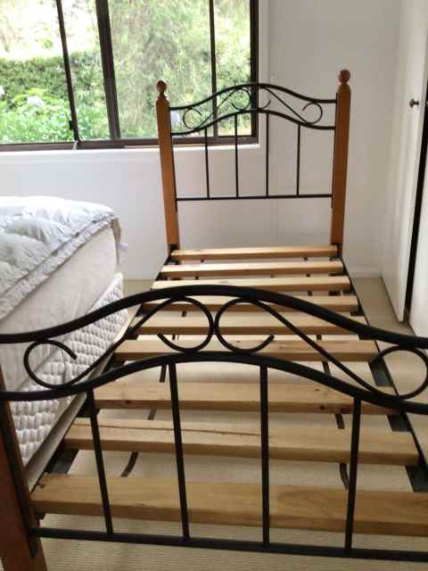 Freedom single bed with bedding - Beds in Farrer ACT | Gumtree Australia