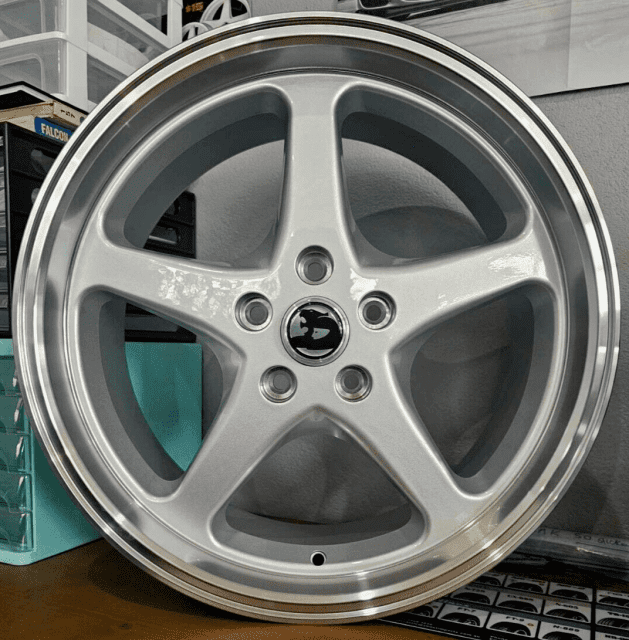 4x 19 Staggered Walky Style Wheels Suit Commodore VE VF VZ VY 19x8/9 ...