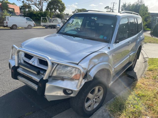 MITSUBISHI NP PAJERO 2005 TURBO DIESEL 4M41, AUTO FOR PARTS. | Wrecking ...