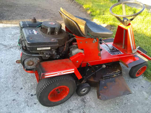 Rover Colt 8 ride on mower - Lawn Mowers in St Marys TAS | Gumtree ...
