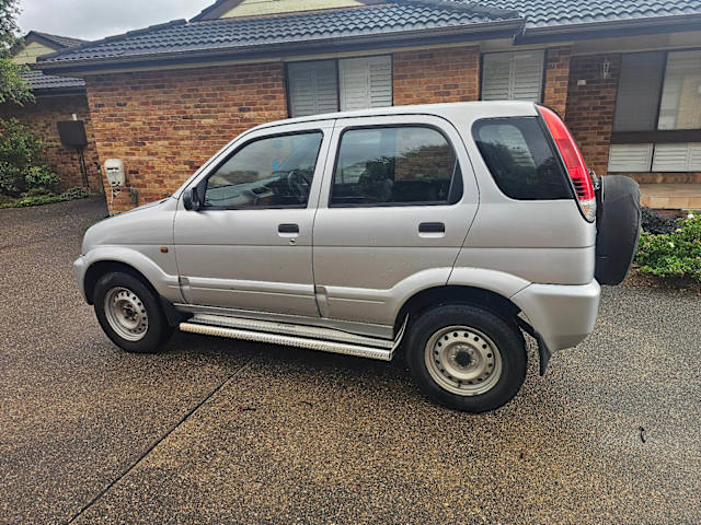 2003 DAIHATSU TERIOS DX (4x4) 4 SP AUTOMATIC 4x4 4D WAGON | Cars, Vans ...