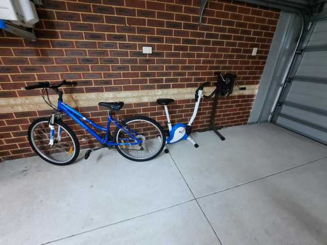 FREE STUFF, NEED GONE ASAP - Miscellaneous Goods in Waikiki WA ...