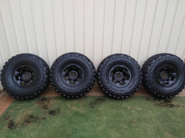Simex sentipede extreme tracker 2 | Wheels, Tyres & Rims | Gumtree ...