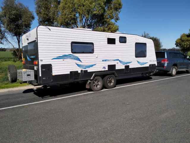 caravan 26 ft and tow vehicle | Caravans | Gumtree Australia Port ...