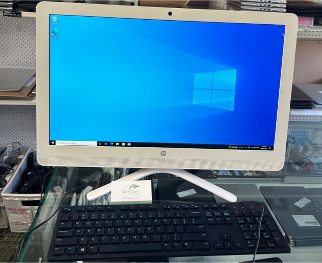 HP All in one 24” PC - 8gb Ram, 1tb Storage, W/ OFFICE, Warranty ...