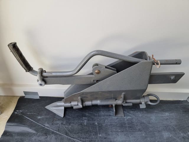 PORTABLE RESCUE TREE ANCHOR 4/4 Recovery | Cars, Vans & Utes | Gumtree ...