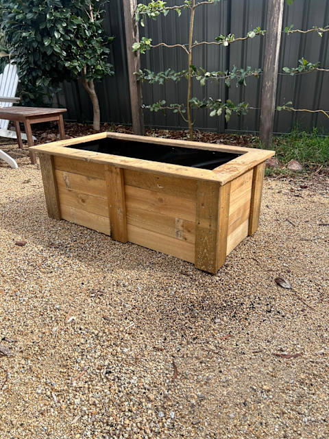 Rustic raised garden bed / planter box - Pots & Garden Beds in Avenel ...