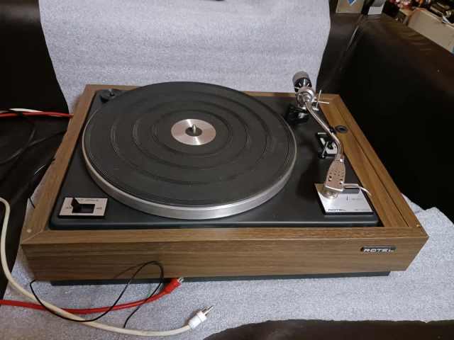 CLASSIC ROTEL RP-1100Q TURNTABLE RECORD PLAYER NEW CARTRIDGE FITTED ...